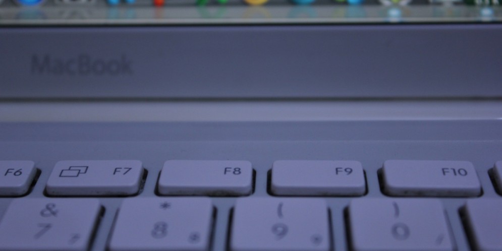 Como mudar o comportamento da tecla Caps Lock no Mac OS X – Blog ...